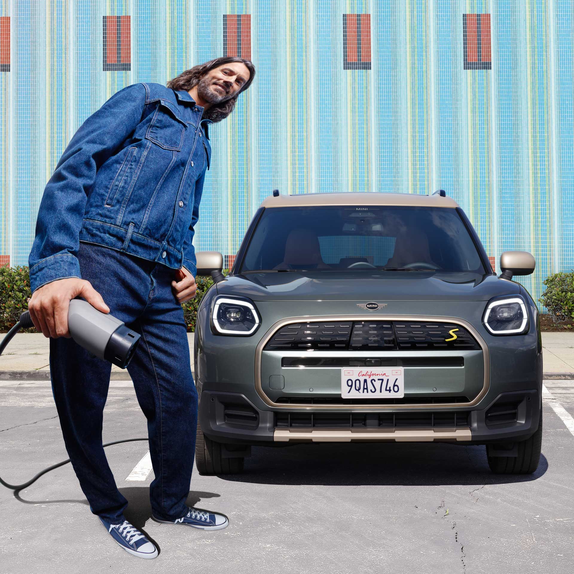 All-electric MINI Countryman | MINI Middle East