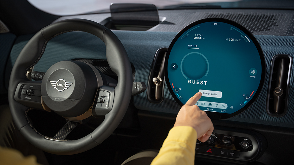 MINI Remote Software Upgrade | MINI Middle East